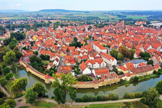Mittelfranken bilder – Bläddra bland 7,730 stockfoton, vektorer och ...
