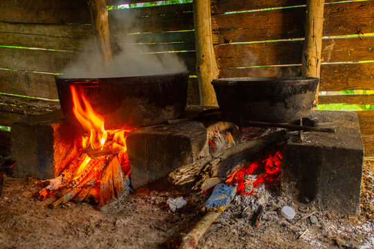 Fogón Images – Browse 420 Stock Photos, Vectors, and Video | Adobe Stock