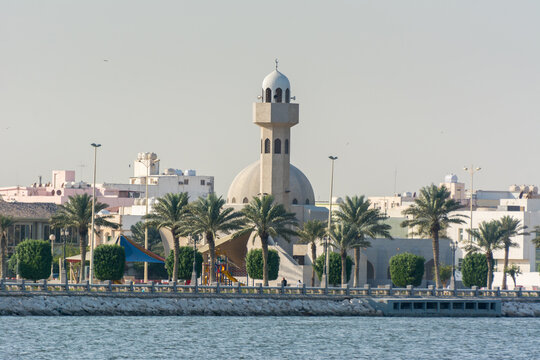 รูปภาพAd-Dammam – เลือกดูภาพถ่ายสต็อก เวกเตอร์ และวิดีโอ2,578 | Adobe Stock