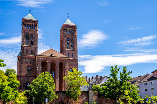 「Pirmasens」の画像 - 740 件の Stock 写真、ベクターおよびビデオ | Adobe Stock