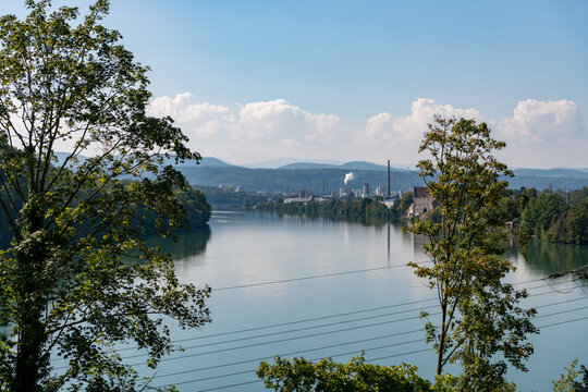 「Oberrhein」の写真素材 | 1,843件の無料イラスト画像 | Adobe Stock