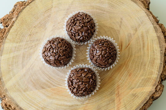 "Granulated Chocolate" Images – Browse 1,467 Stock Photos, Vectors, and ...