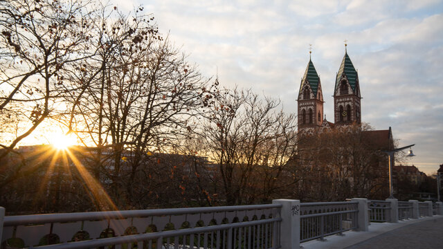 Stuhlinger Bilder – Durchsuchen 205 Archivfotos, Vektorgrafiken und ...