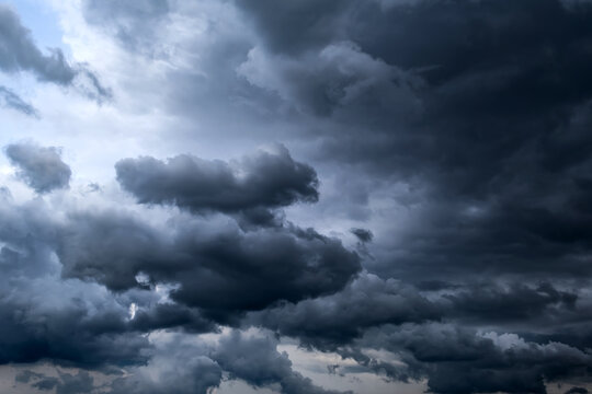 รูปภาพThundercloud – เลือกดูภาพถ่ายสต็อก เวกเตอร์ และวิดีโอ124,520 ...
