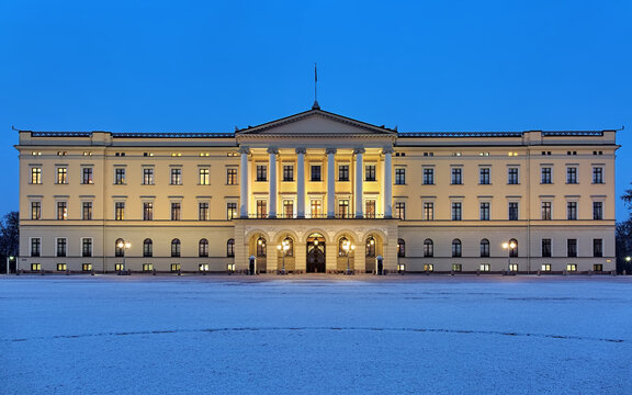 Slottet bilder – Bläddra bland 708 stockfoton, vektorer och videor ...