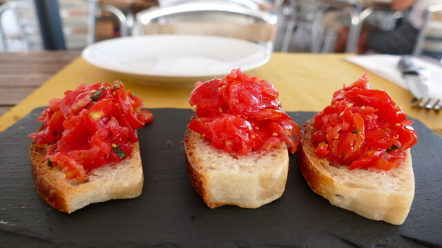 Hetta Bilder – Durchsuchen 1,434 Archivfotos, Vektorgrafiken und Videos | Adobe Stock