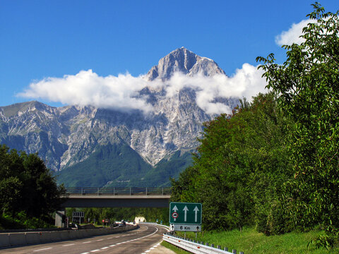 Apeninos Imagens – Procure 25 fotos, vetores e vídeos | Adobe Stock