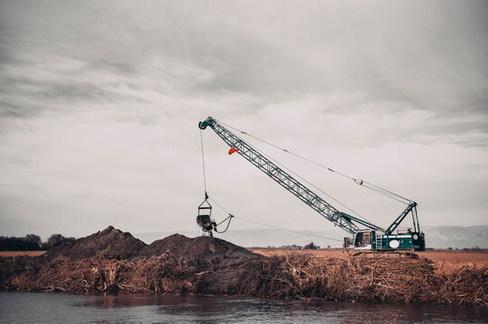 รูปภาพDragline – เลือกดูภาพถ่ายสต็อก เวกเตอร์ และวิดีโอ1,836 | Adobe Stock