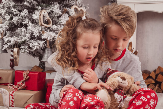 Knuddeln Bilder – Durchsuchen 30,210 Archivfotos, Vektorgrafiken und ...