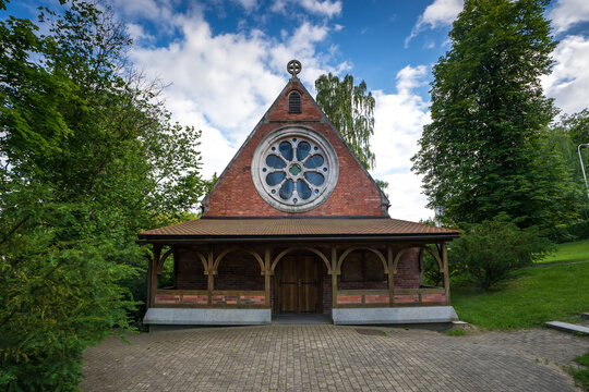 "Czech City" Bilder – Durchsuchen 358 Archivfotos, Vektorgrafiken und ...