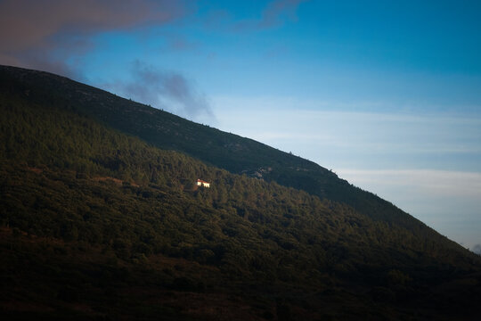 รูปภาพIsolada – เลือกดูภาพถ่ายสต็อก เวกเตอร์ และวิดีโอ889 | Adobe Stock