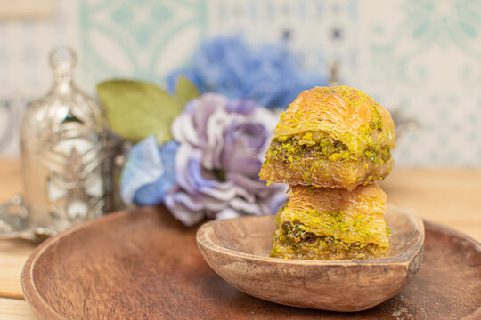 DIE 386 BESTEN BILDER, STOCK-FOTOS UND -VEKTORGRAFIKEN ZU „Tatli ...