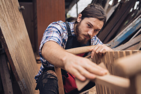 รูปภาพCapenter – เลือกดูภาพถ่ายสต็อก เวกเตอร์ และวิดีโอ340 | Adobe Stock