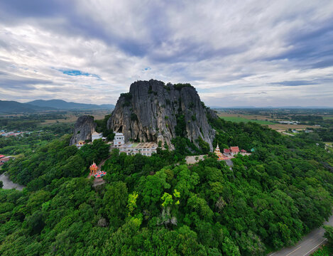 Suwan Bilder – Durchsuchen 432 Archivfotos, Vektorgrafiken und Videos ...