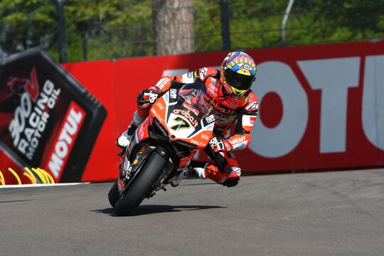 Sbk Bilder – Durchsuchen 1,784 Archivfotos, Vektorgrafiken und Videos ...