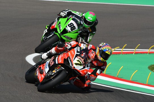 Sbk Bilder – Durchsuchen 1,732 Archivfotos, Vektorgrafiken und Videos ...