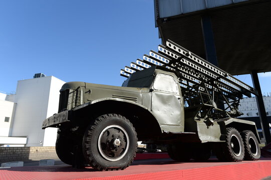 รูปภาพStalinorgel – เลือกดูภาพถ่ายสต็อก เวกเตอร์ และวิดีโอ1,634 | Adobe ...