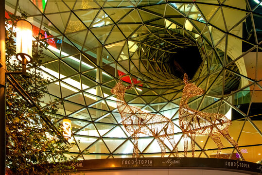 Zeil Bilder – Durchsuchen 908 Archivfotos, Vektorgrafiken und Videos ...