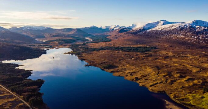 Bridge Of Orchy"」の写真素材 | 681件の無料イラスト画像 | Adobe Stock
