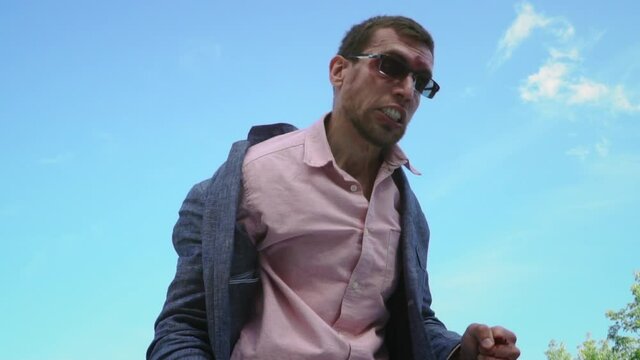 Hatr Bilder – Durchsuchen 11 Archivfotos, Vektorgrafiken und Videos ...