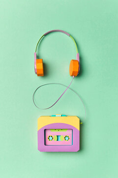 「Walkman」の画像 - 5,923 件の Stock 写真、ベクターおよびビデオ | Adobe Stock