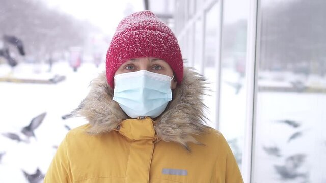 Covid Second Wave Images – Browse 6,892 Stock Photos, Vectors, and ...