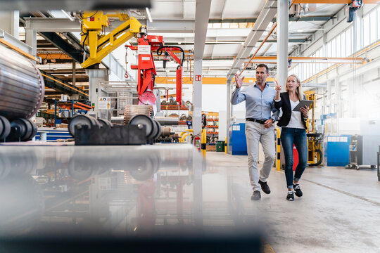 Industrieproduktion Bilder – Durchsuchen 1,911,834 Archivfotos ...