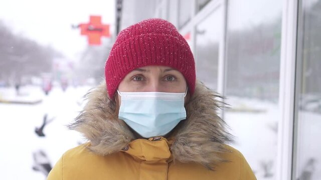 Covid Second Wave Images – Browse 6,892 Stock Photos, Vectors, and ...