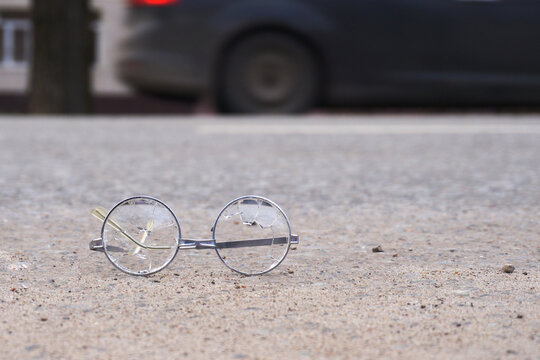 Passersatz Bilder – Durchsuchen 616 Archivfotos, Vektorgrafiken und ...