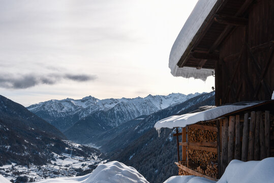 Vallate Bilder – Durchsuchen 838 Archivfotos, Vektorgrafiken und Videos ...