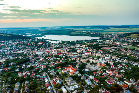 รูปภาพBerezhany – เลือกดูภาพถ่ายสต็อก เวกเตอร์ และวิดีโอ274 | Adobe Stock