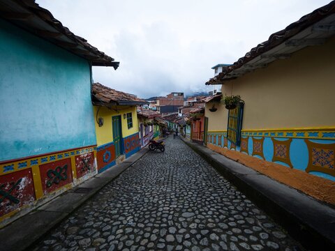 รูปภาพZocalos – เลือกดูภาพถ่ายสต็อก เวกเตอร์ และวิดีโอ124 | Adobe Stock