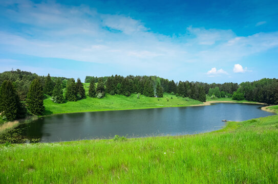 Suwalki bilder – Bläddra bland 749 stockfoton, vektorer och videor ...