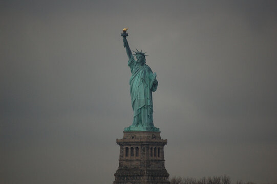 "Estatua De La Libertad" Images – Browse 671 Stock Photos, Vectors, and ...