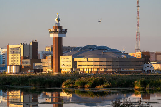 Jakuck bilder – Bläddra bland 740 stockfoton, vektorer och videor ...