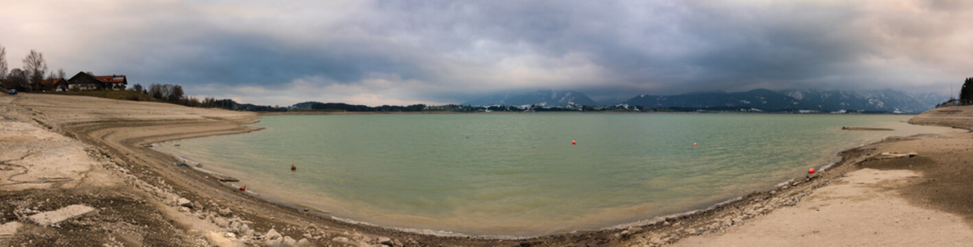 Sumpfig Bilder – Durchsuchen 1,054 Archivfotos, Vektorgrafiken und ...