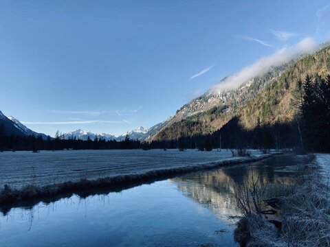 Rahm bilder – Bläddra bland 2,496 stockfoton, vektorer och videor ...