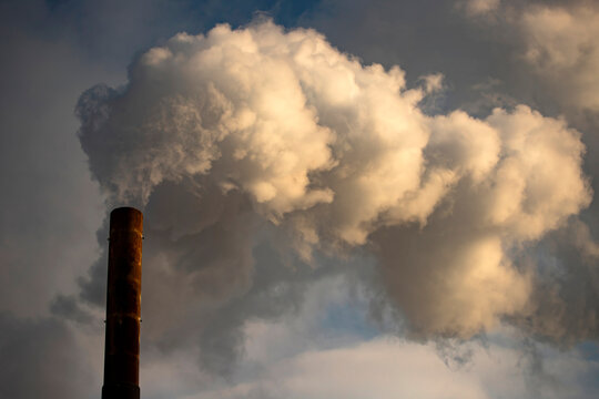 รูปภาพSmokestack – เลือกดูภาพถ่ายสต็อก เวกเตอร์ และวิดีโอ542,469 ...