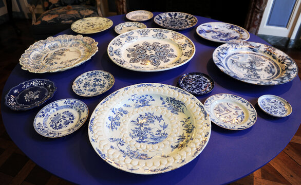 Porcelaine Images – Browse 3,914 Stock Photos, Vectors, and Video ...