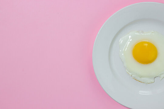 Pink Egg Yolk Bilder – Durchsuchen 5,299 Archivfotos, Vektorgrafiken ...