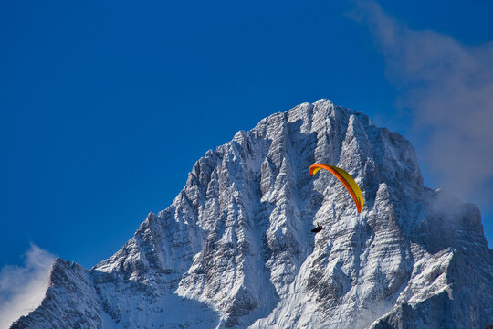 รูปภาพParagleiter – เลือกดูภาพถ่ายสต็อก เวกเตอร์ และวิดีโอ935 | Adobe Stock