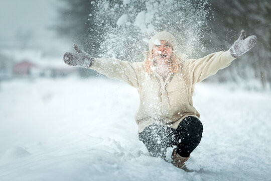 Throwing Snow Up Images – Browse 3,836 Stock Photos, Vectors, and Video ...