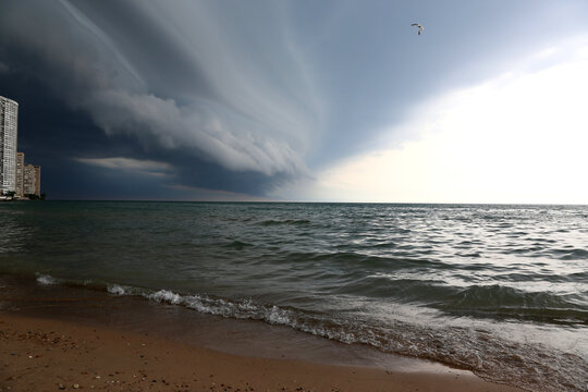 「Stormfront」の画像 - 462 件の Stock 写真、ベクターおよびビデオ | Adobe Stock