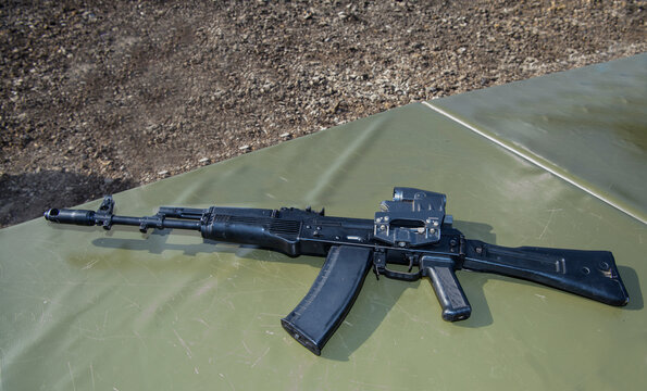 Ak-74M Bilder – Durchsuchen 23 Archivfotos, Vektorgrafiken und Videos ...