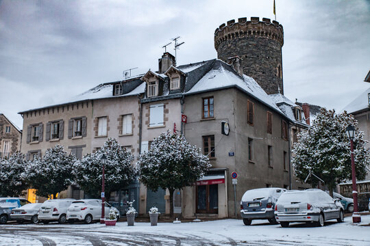 รูปภาพAllassac – เลือกดูภาพถ่ายสต็อก เวกเตอร์ และวิดีโอ3,437 | Adobe Stock