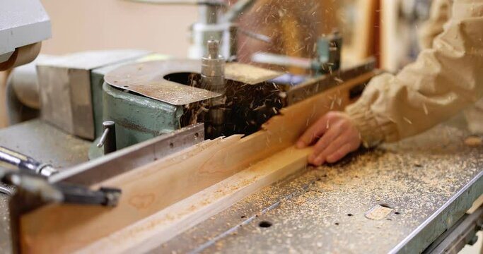 「Capenter」の写真素材 | 326件の無料イラスト画像 | Adobe Stock