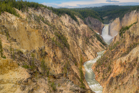 Gueisers Bilder – Durchsuchen 18 Archivfotos, Vektorgrafiken und Videos ...