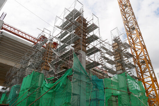 Falsework Images – Browse 2,340 Stock Photos, Vectors, and Video ...