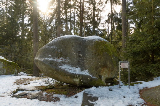Rattleback Bilder – Durchsuchen 230 Archivfotos, Vektorgrafiken und ...