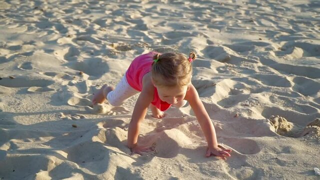 "Crawling Baby" Images – Browse 652 Stock Photos, Vectors, and Video ...